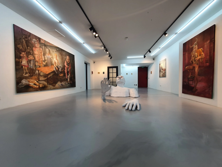 Friend of Bavink Gallery: Art that Challenges in Amsterdam